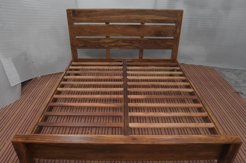 Wood Decor Patti Bed Queen Size,Sheesham Wood - Furniture Store In ...