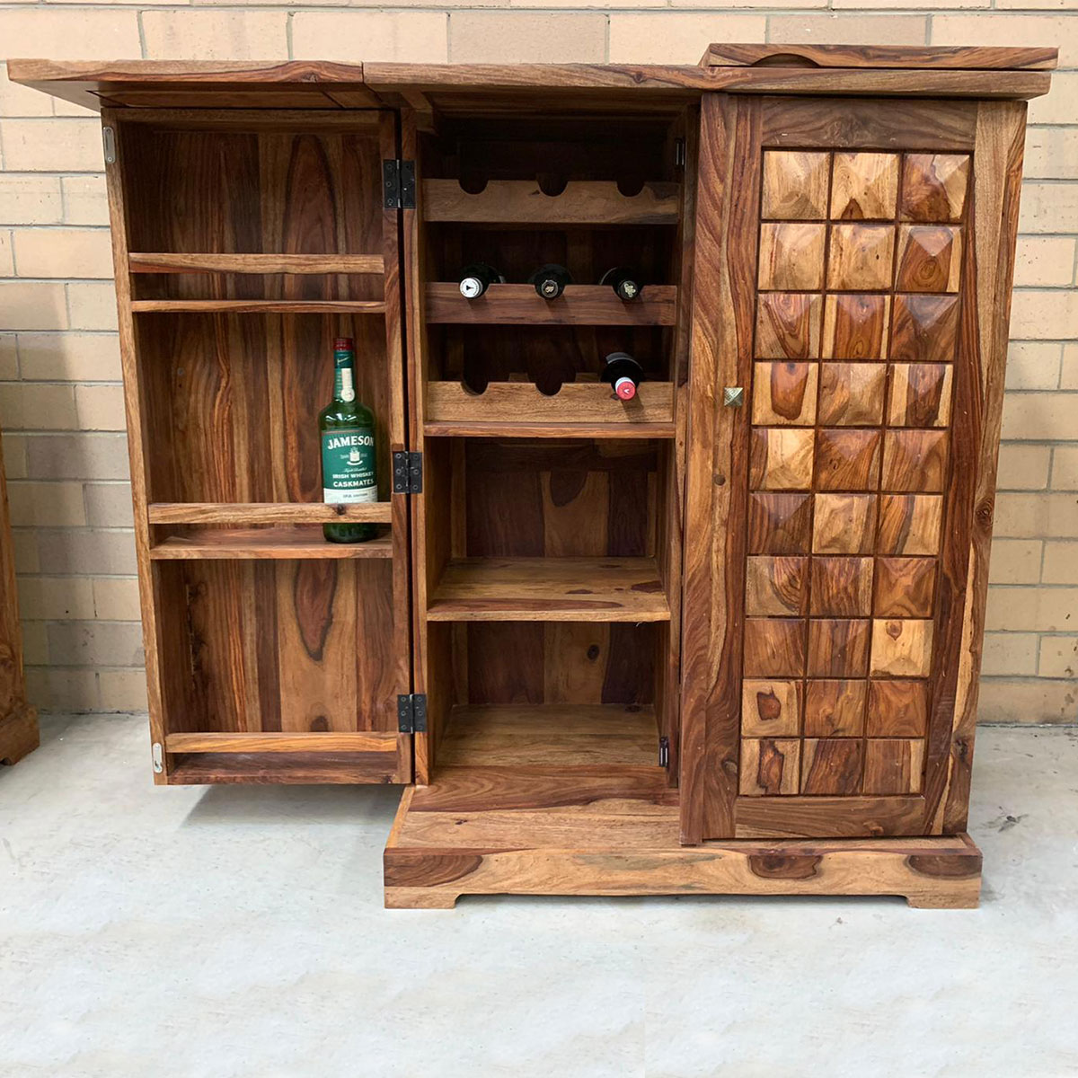 Wood Decor 2 Door Extendable Bar Cabinet, Sheesham Wood - Furniture ...